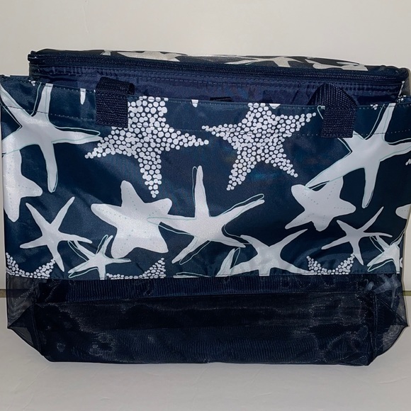 thirty-one | Bags | New Thirtyone Navy Starfish Splash | Poshmark